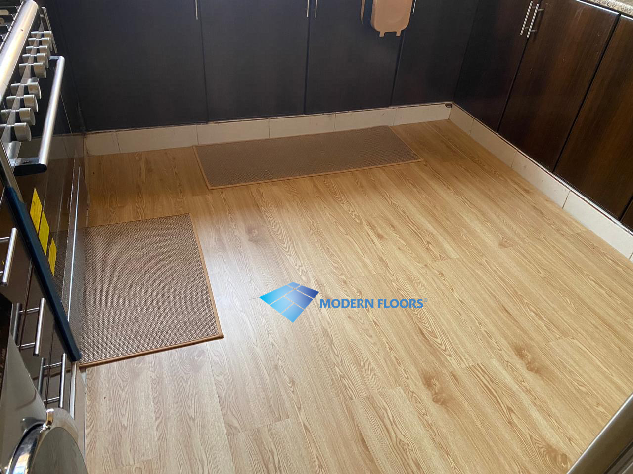 Oak Brown SPC Super Core Click Lock Tiles + IXPE Back Pad